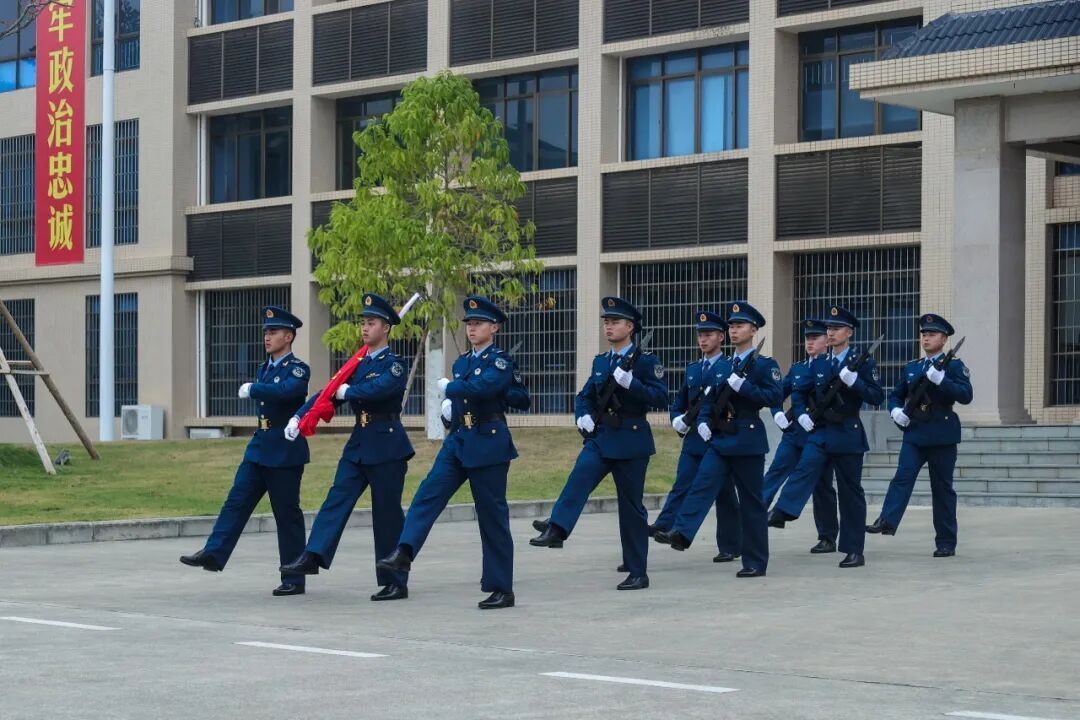 新年伊始，状态满格！看官兵们的开年“精气神”！_南方+_南方plus